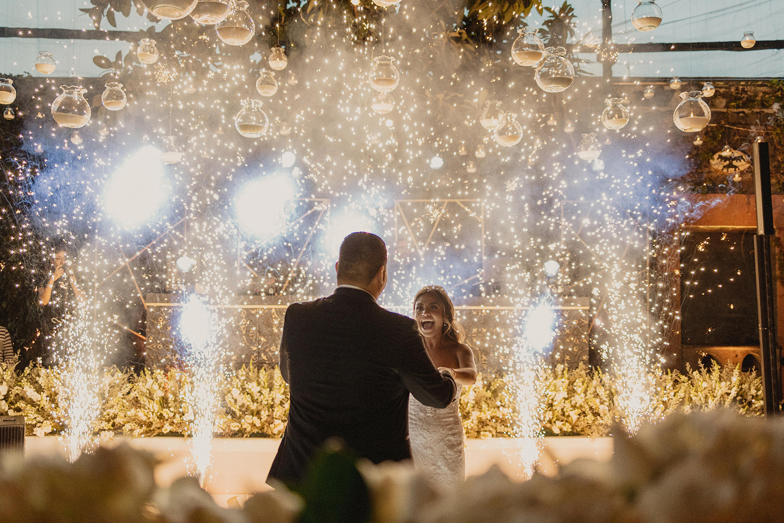 Ceci + Alex - The Wedding Board - Lo mejor para tu boda