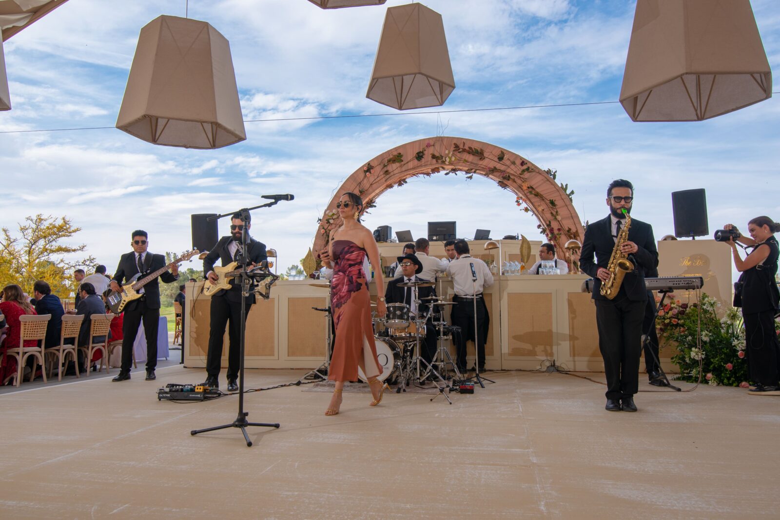 Clío AQ’stico: La magia de la música en vivo para bodas inolvidables - TWB Blog | Todo para tu ...